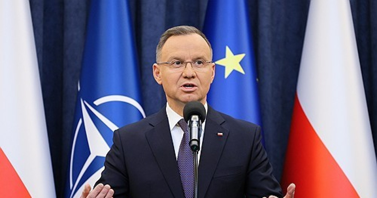 POLAND GOVERNMENT