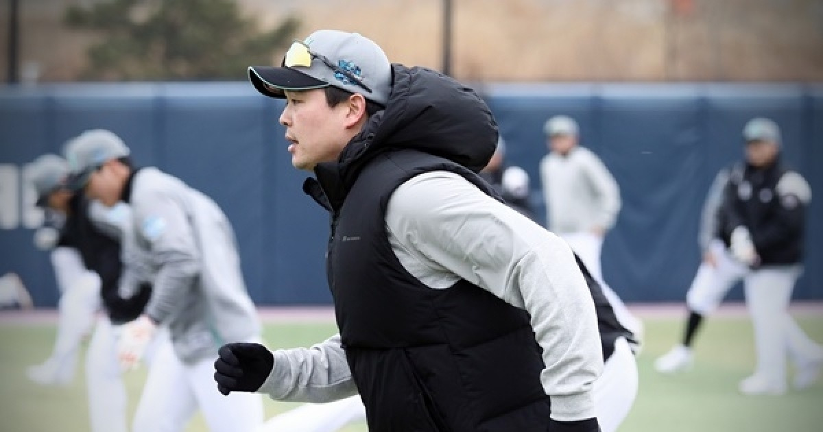 “10년 전이 생각나더라” 33세에 첫 억대 연봉 진입이라니…KBO 2군 123홈런 거포, 끝이 아닌 시작점에 서다 [MK기장]