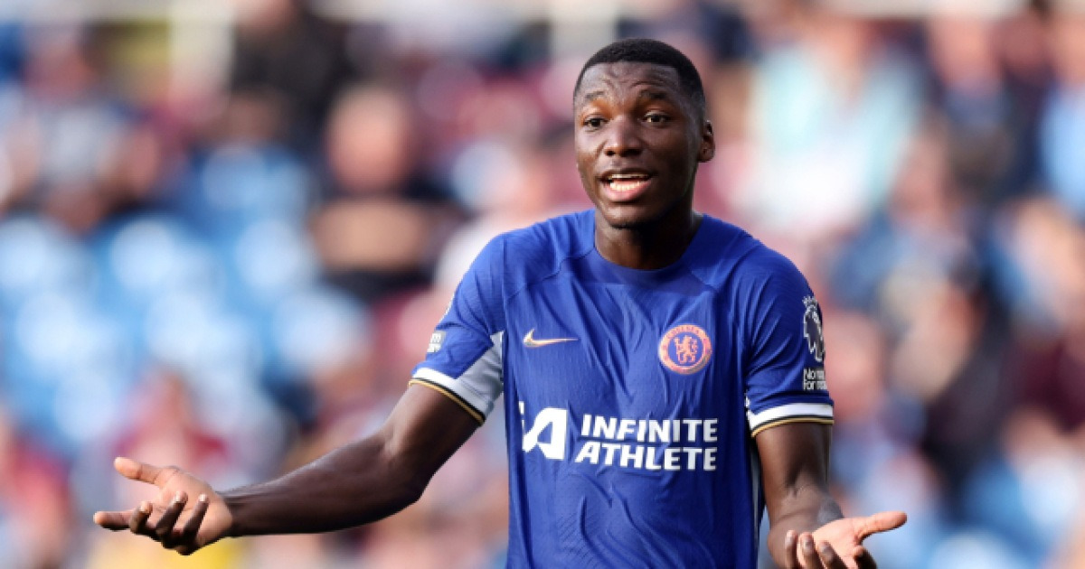 'EPL 역사상 최대 사기 이적'…첼시 MF, 선제골 AS 이후 3분 만에 실점 빌미→조기교체 불만에 벤치 파손