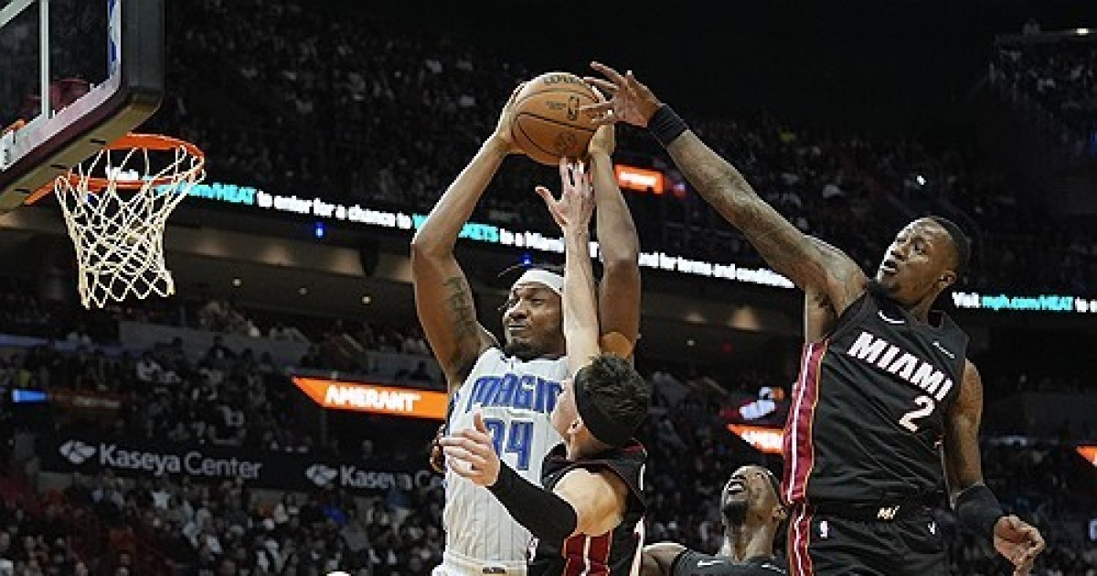 Magic Heat Basketball