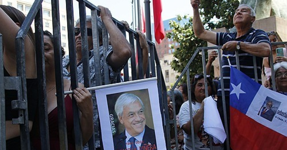 CHILE PEOPLE PINERA WAKE