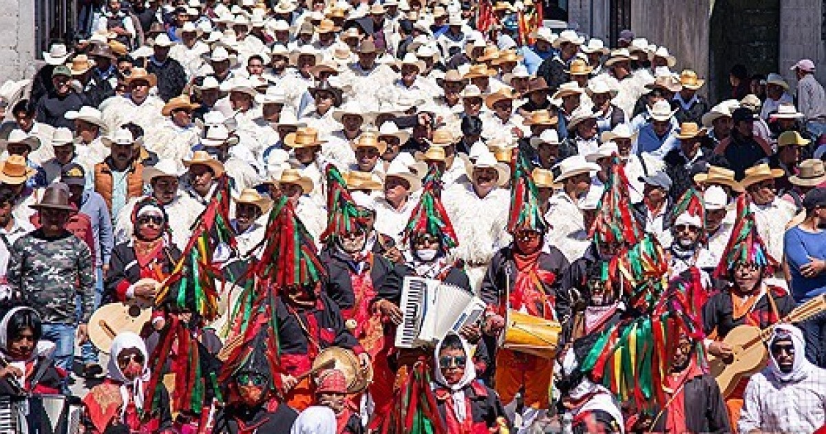 MEXICO RELIGION