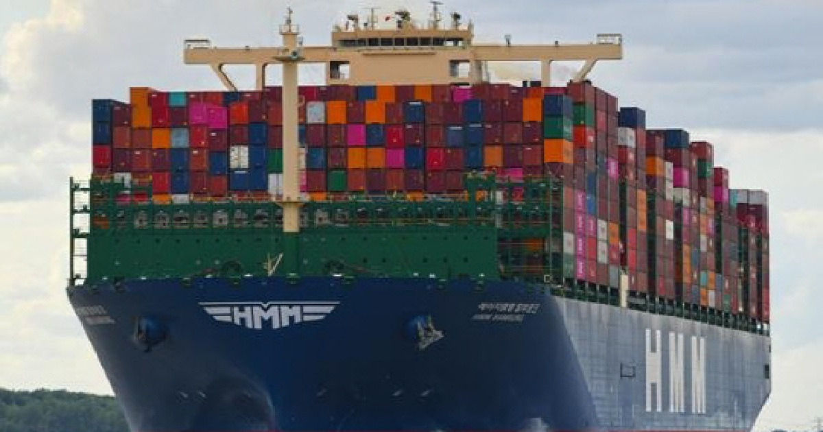 해운 불황에 머스크도 `휘청`… HMM 매각 `골든타임` 놓쳤다