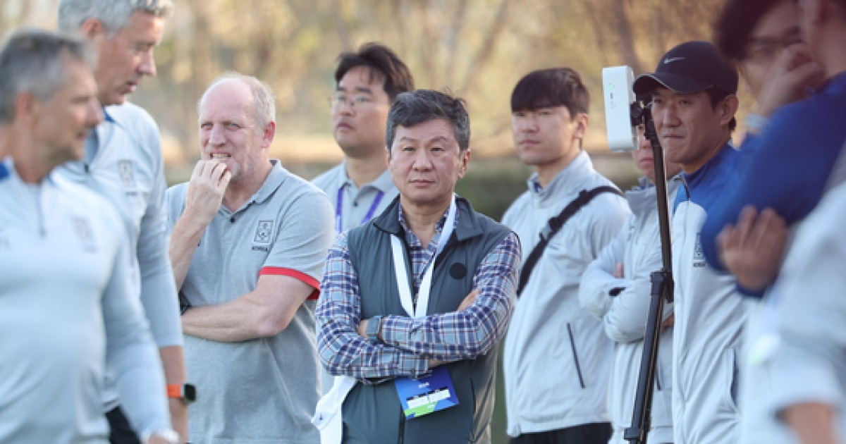 KFA head Chung Mong-gyu has history of controversial football calls