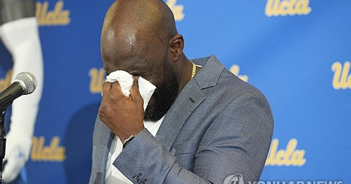 UCLA Foster Football