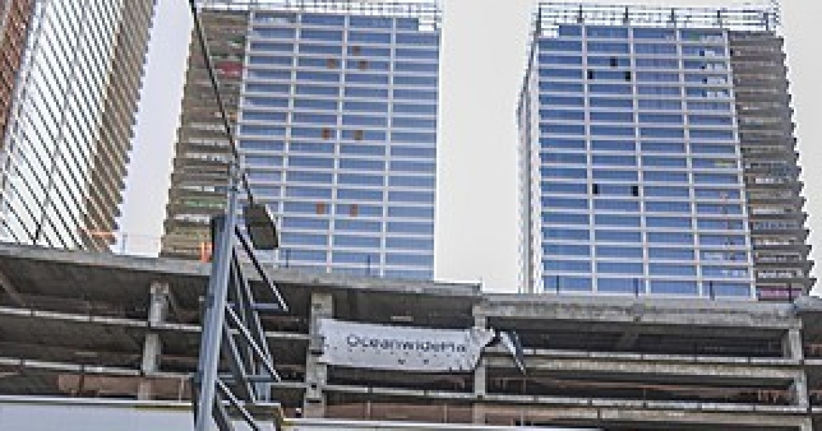 High Rise Graffiti Los Angeles