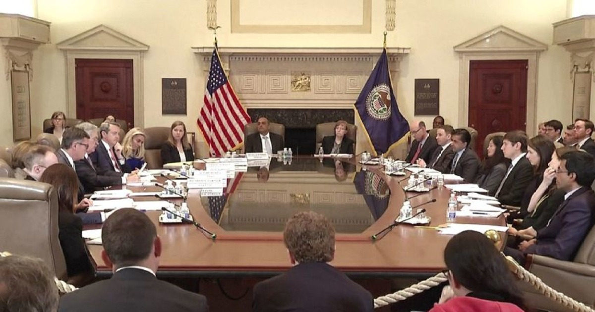 [김대호 박사의 오늘의 키워드] FOMC 의사록·엔비디아·차이나 런·트럼프 운동화·기시다 퇴진