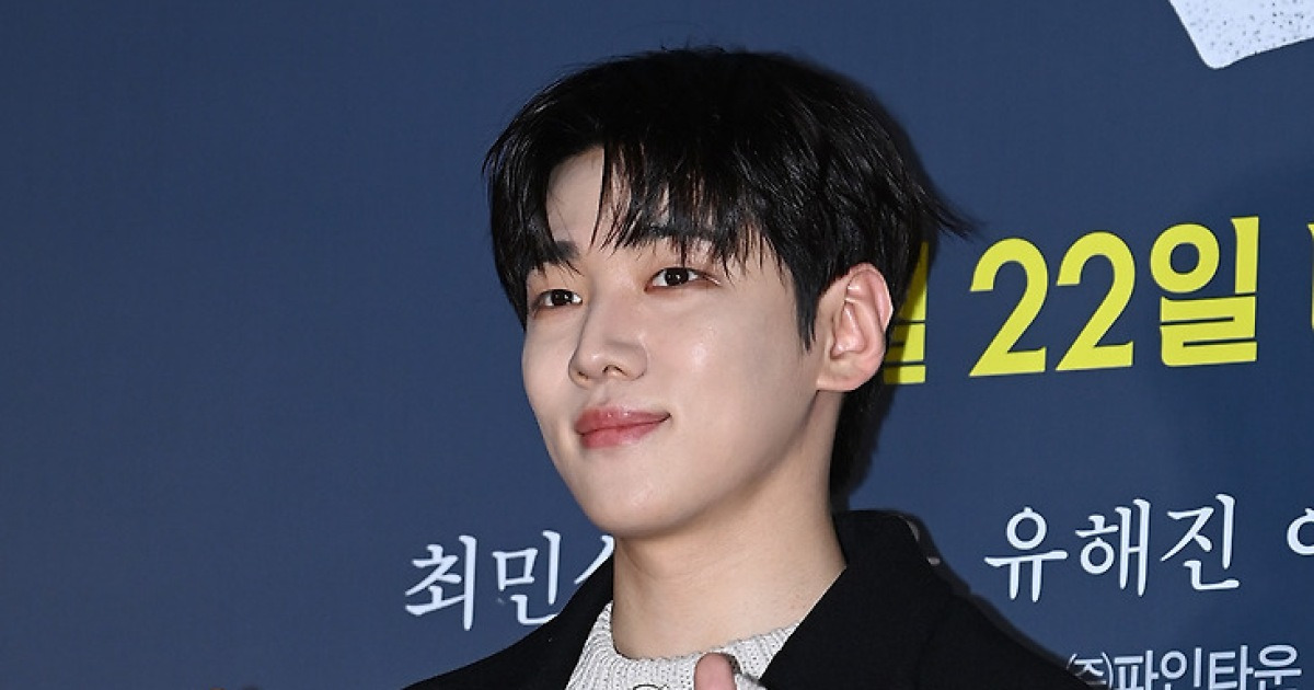 DKZ 재찬 '소중한 하트 선물'[엑's HD포토]