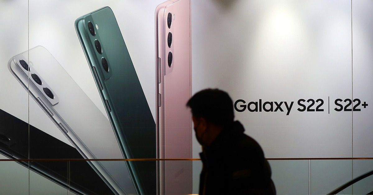 삼성전자 측 "갤 S22 GOS 논란, 애플 성능 저하와는 달라"