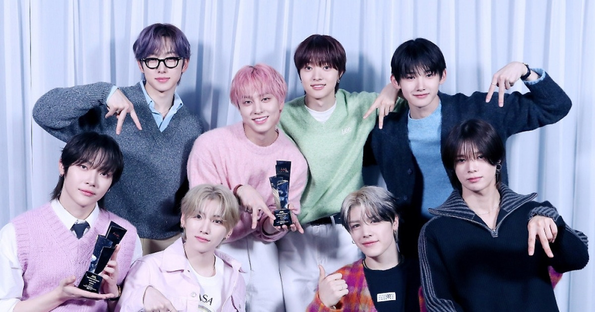 앤팀 '2023 AAA' 베스트초이스-이모티브상 2관왕[★포토]