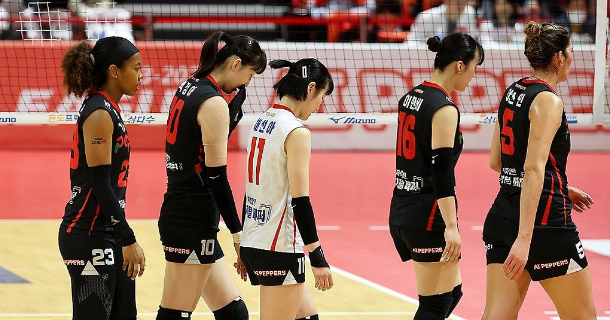 페퍼저축은행 A선수, 후배 괴롭힘 의혹…KOVO, 23일 상벌위 개최