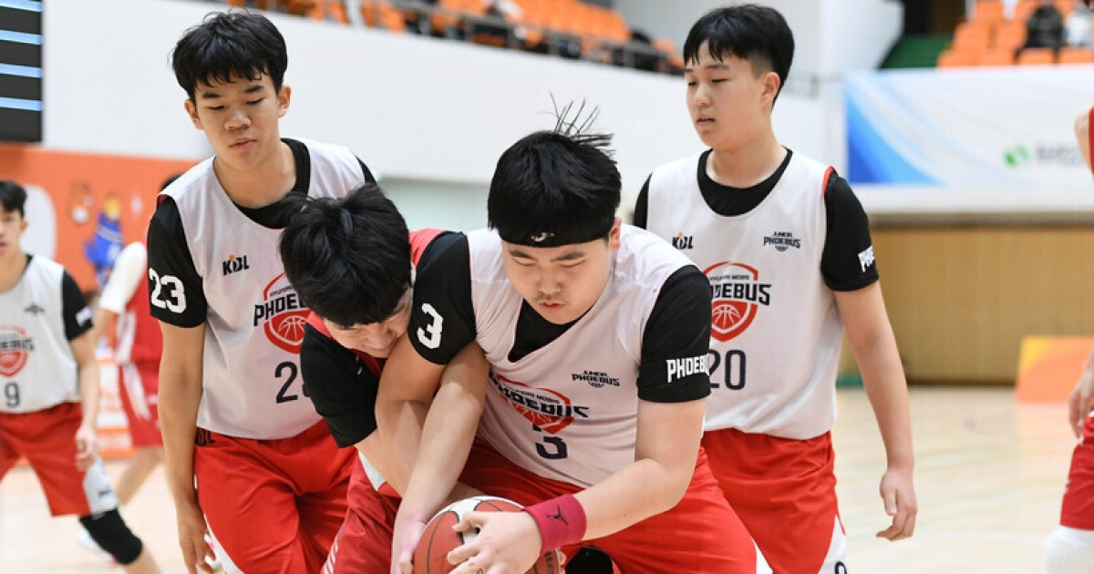 [JB화보] 2024 KBL 주말리그, U15 SK와 현대모비스 4강 토너먼트 경기 화보 (현대모비스 38-36 SK)