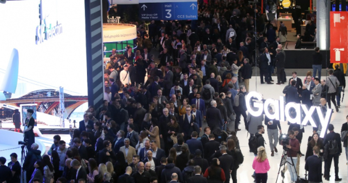 전 세계 2400개 기업 모이는 MWC, AI·6G 신기술의 향연