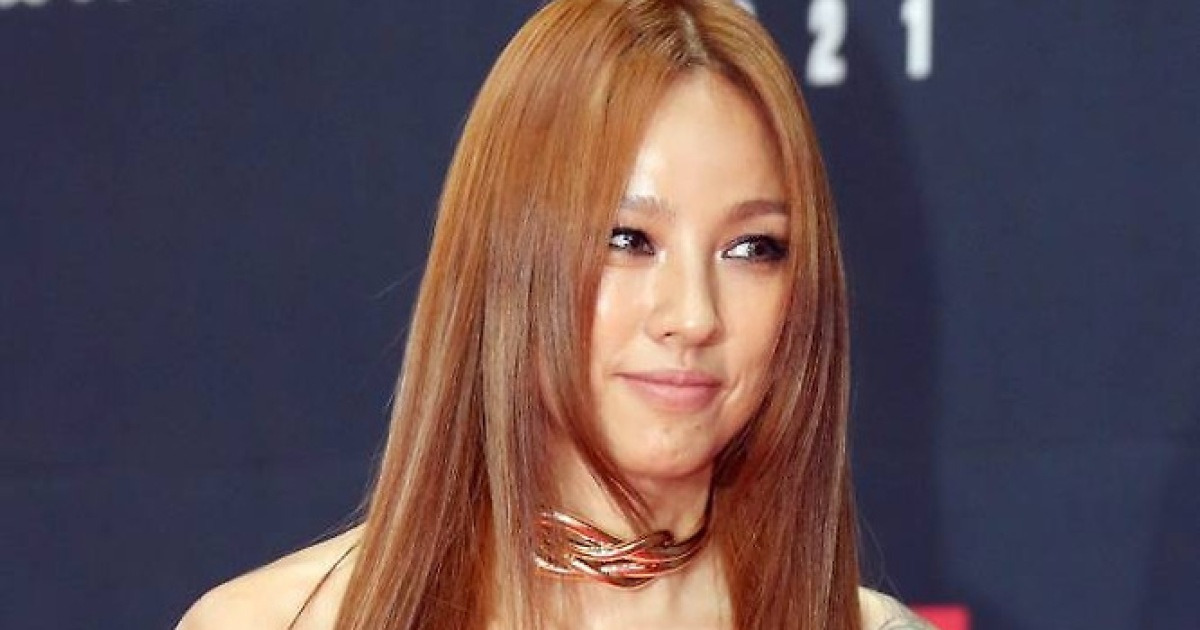 [단독]이효리 '인생 독고다이'지만..'짠한동생' 축가 정말 부른다 [★NEWSing]