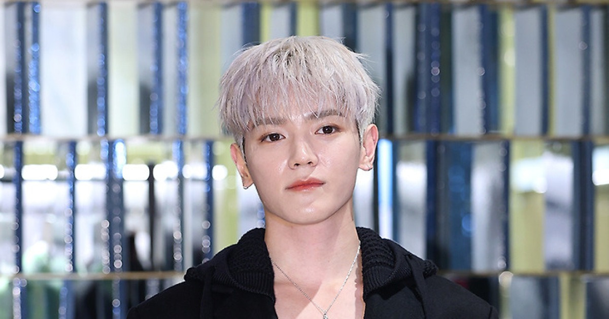 [포토S] NCT 태용 등장에 백화점이 떠들썩