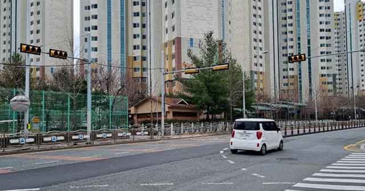 대구 달성군 아파트 5천여 가구 정전…17명 엘리베이터 갇혔다 구조