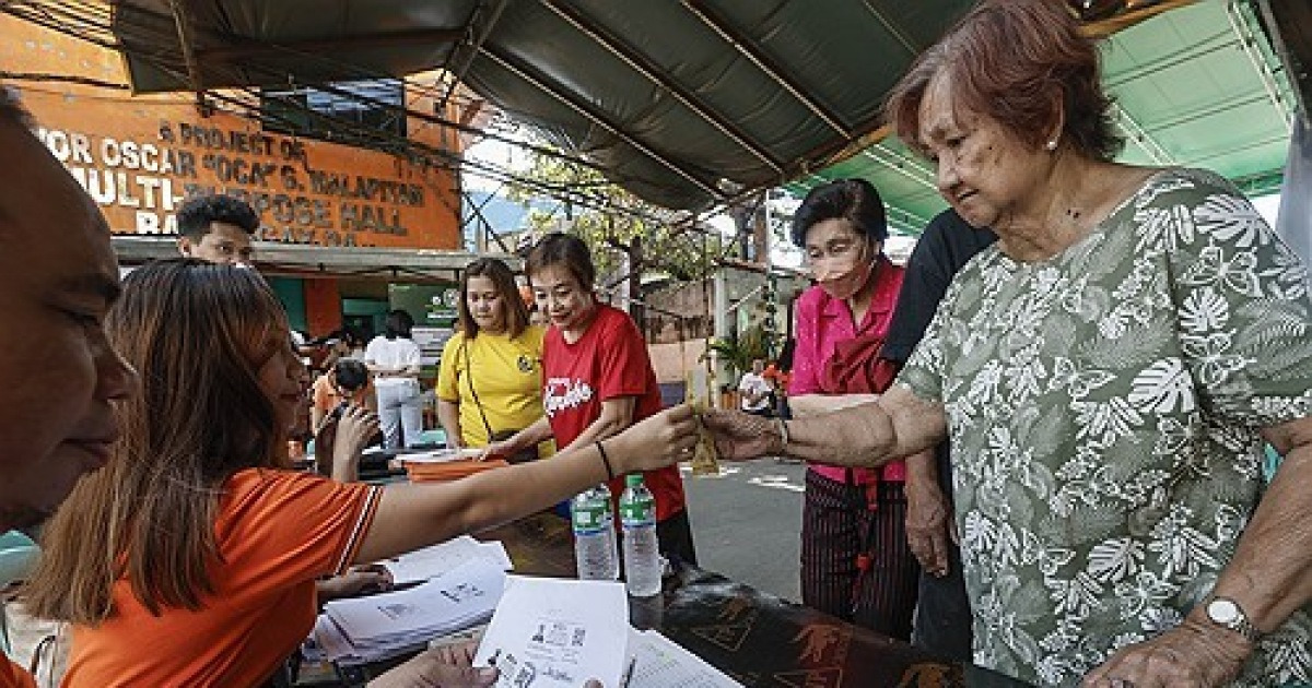 PHILIPPINES SENIOR CITIZENS