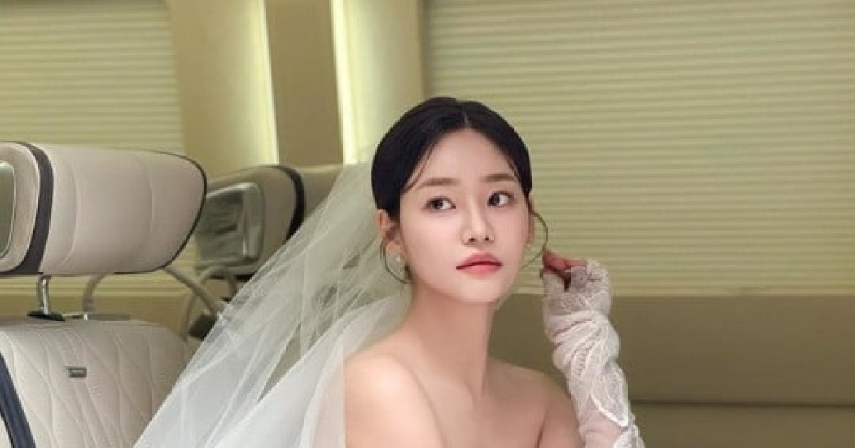 AOA 유나, 결혼식 현장 사진 공개…"행복하게 살겠다" [TEN★]