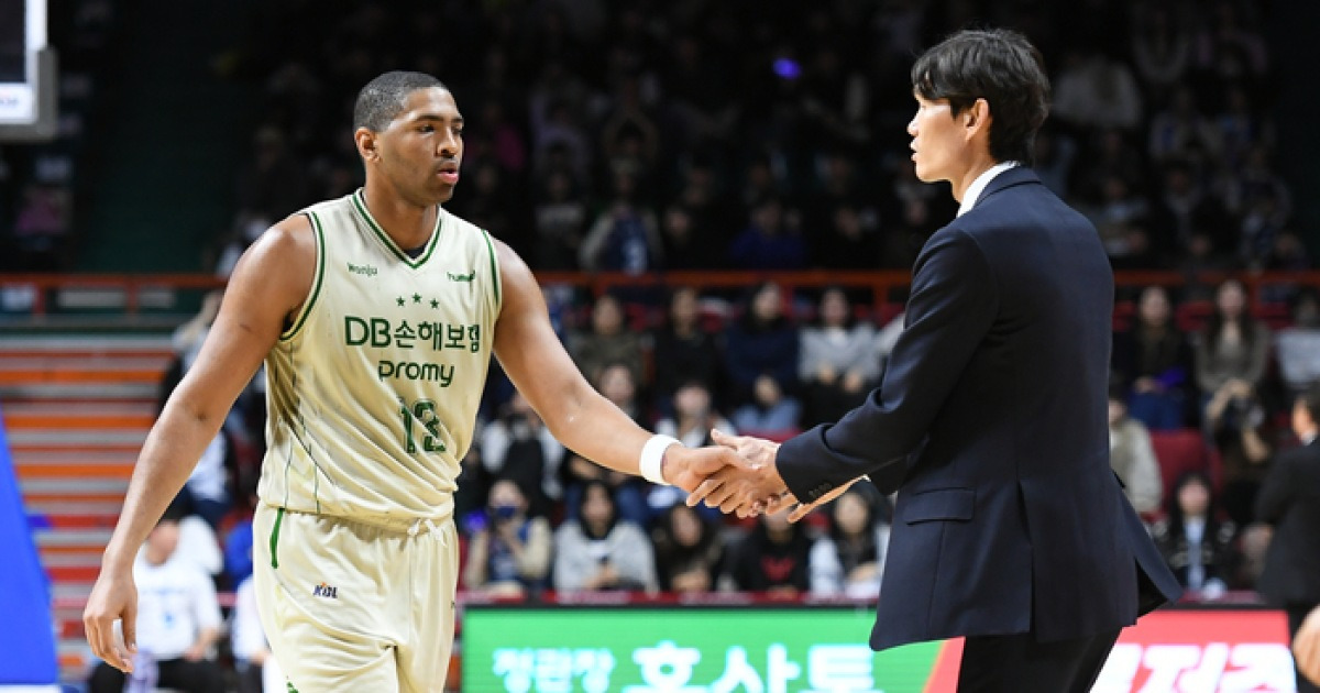 로슨+알바노 57점 합작, DB KCC 꺾고 3연승 [SS현장]