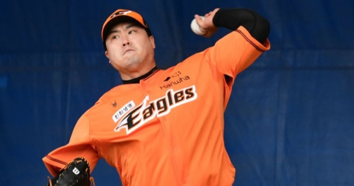 TV-유무선 중계권료 연평균 990억원 사상 최고. 류현진 돌아오는 KBO리그 흥행. 40초 쇼츠가 돌풍 만든다[SC 포커스]