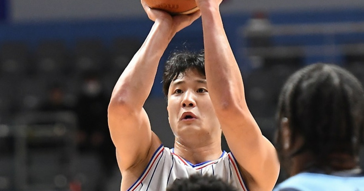 '허웅 31득점 맹활약' KCC, 송교창·최준용 부상에도 117-85 소노 대파