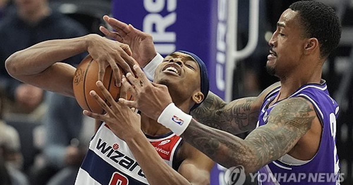 Wizards Jazz Basketball