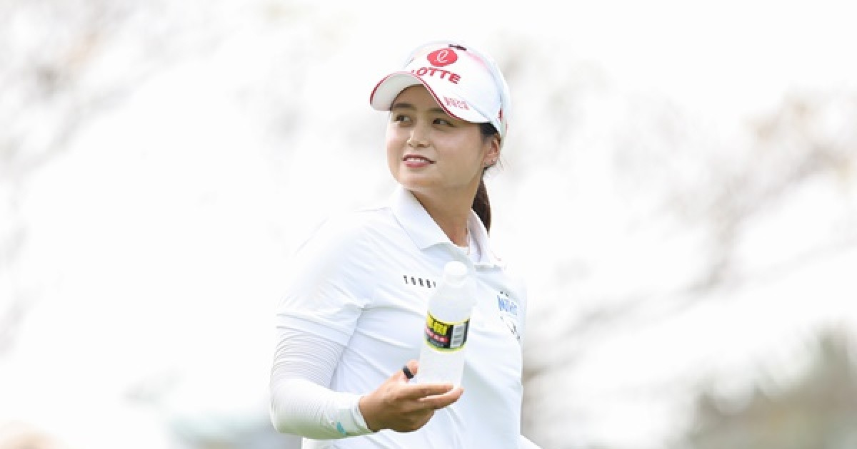 최혜진, 블루제이 LPGA 1R 공동 5위…선두 이민지와 2타차
