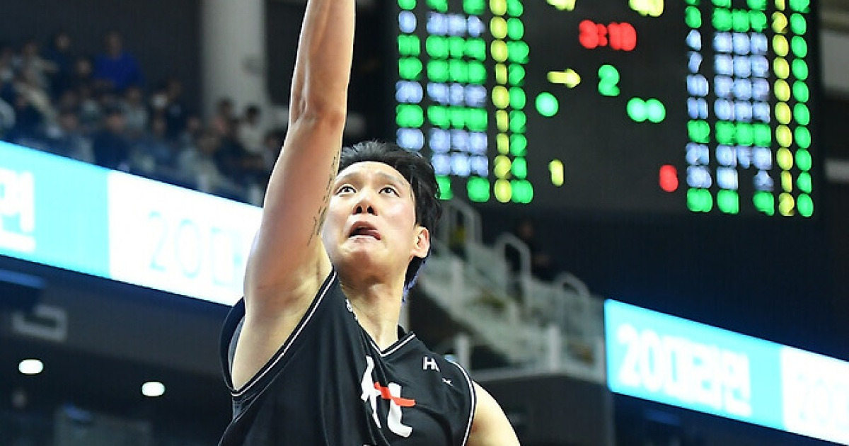 [JB포토] KT 한희원 '한박자 빠르게'