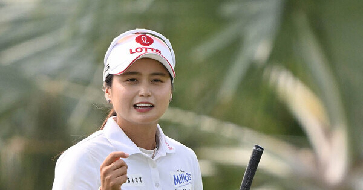 '4연속 버디' 최혜진, 블루베이 단독 9위…시즌 2번째 톱10 [LPGA]