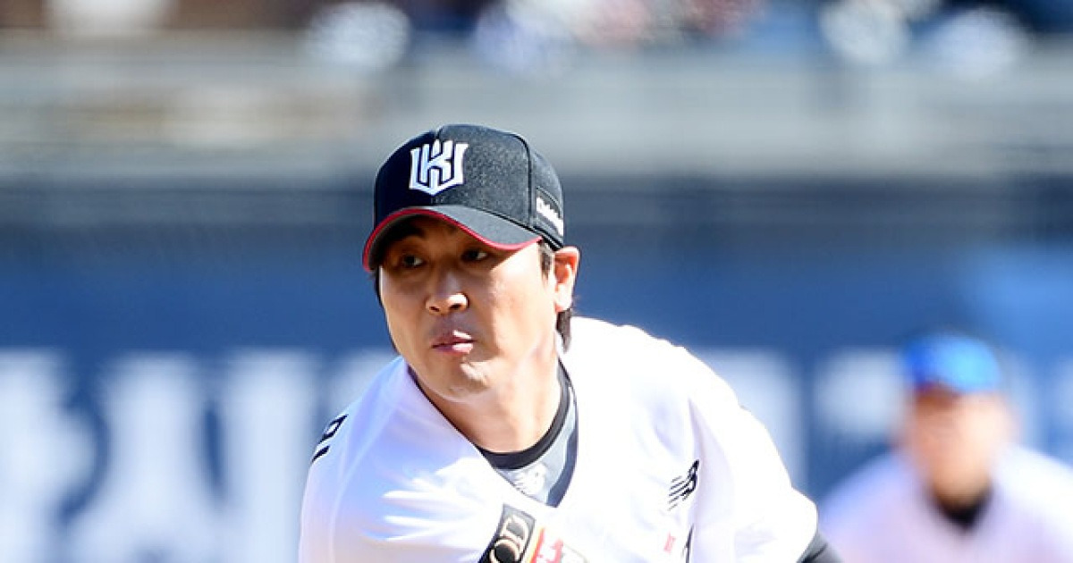 우규민 ‘8회 등판해 KKK’ [MK포토]