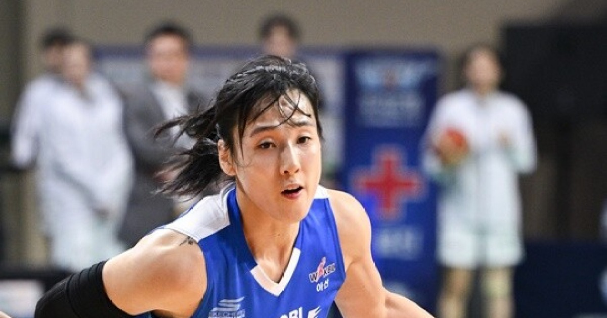 [WKBL PO] ‘예상 외의 패배’ 우리은행, 그래도 돋보였던 김단비