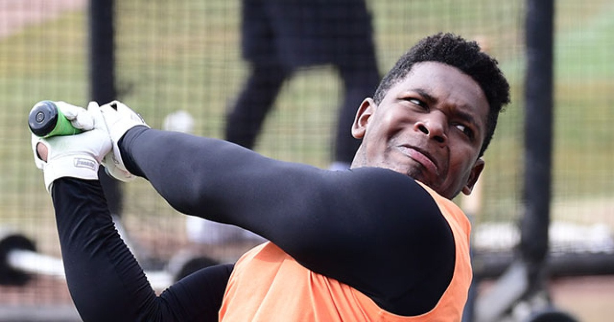 ‘9회 5점 호러쇼’ 11-6 리드 못 지켰다…페라자 130m 대형포+정은원·김태연 홈런에도 한화, KT와 11-11 무승부 ...