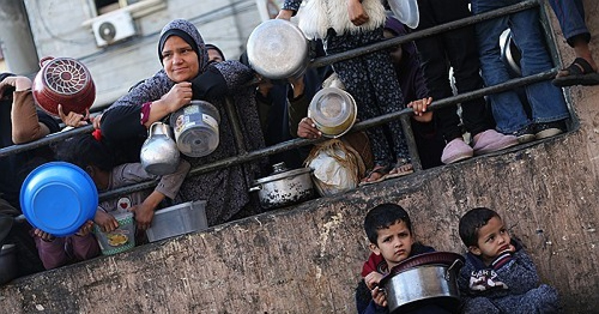 MIDEAST-GAZA-RAFAH-FOOD RELIEF