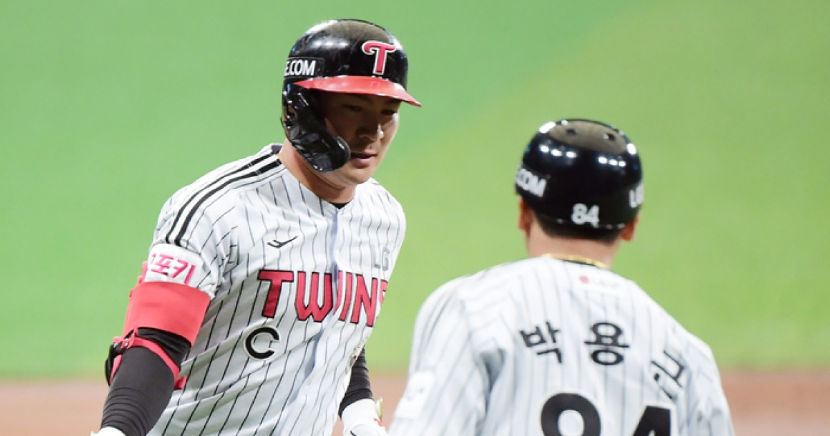 KS MVP 그냥 받은 게 아니다, 오지환 사이영 2위 시즈 위닝샷 공략해 대포 작렬 [서울시리즈]