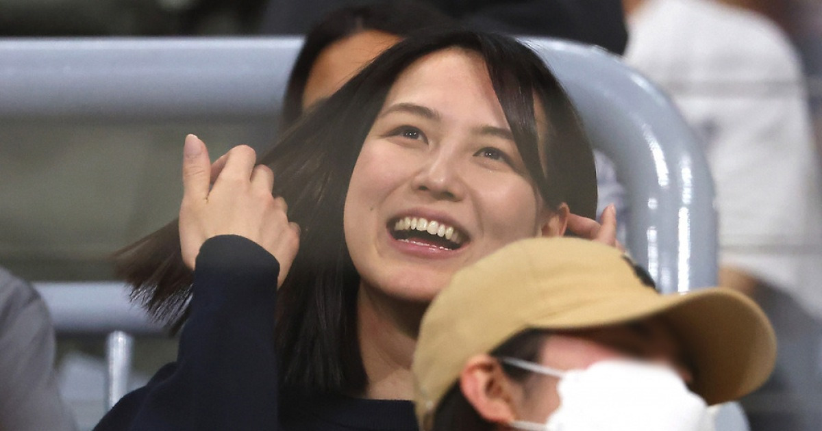 ‘1조 몸값’ 아내·엄마가 그냥 일반석?…日 주목한 오타니 가족 검소함