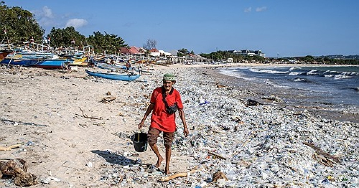 INDONESIA ENVIRONMENTAL POLLUTION