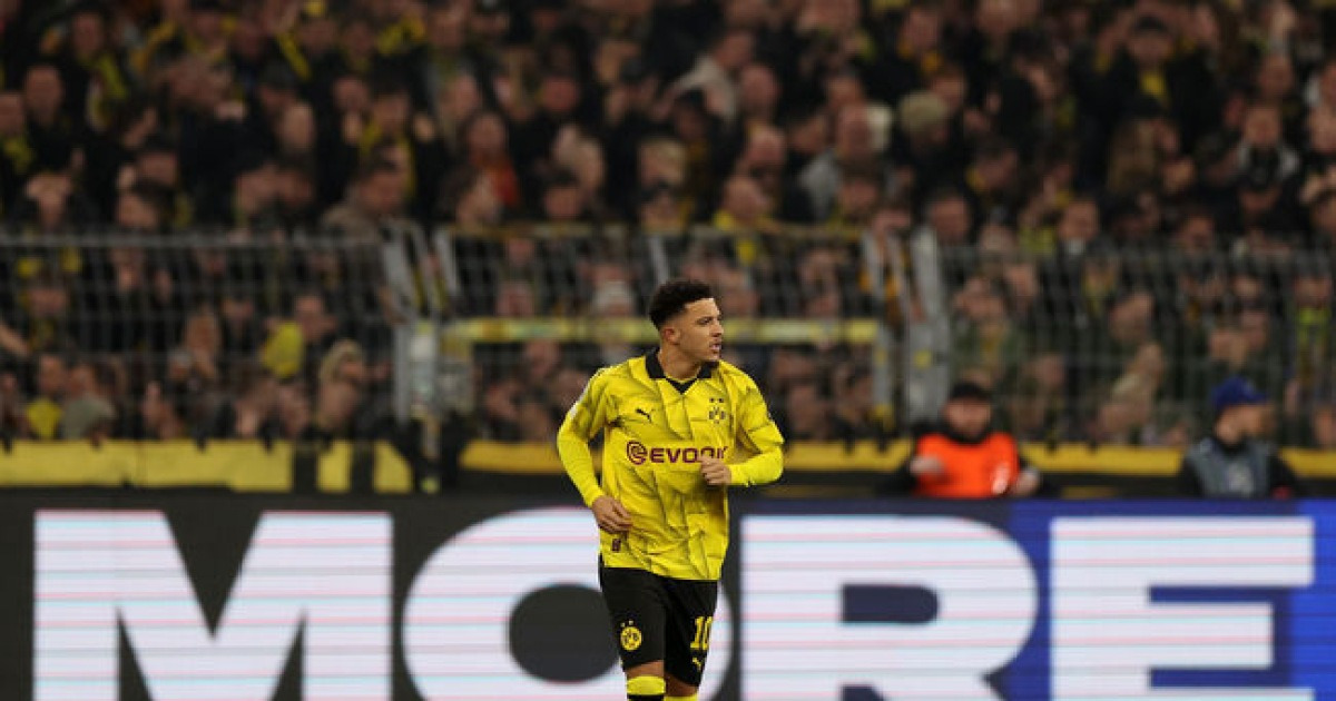 BVB, 산초 완전 영입 원한다...매각 시 손해만 730억 원→고민 깊어지는 맨유