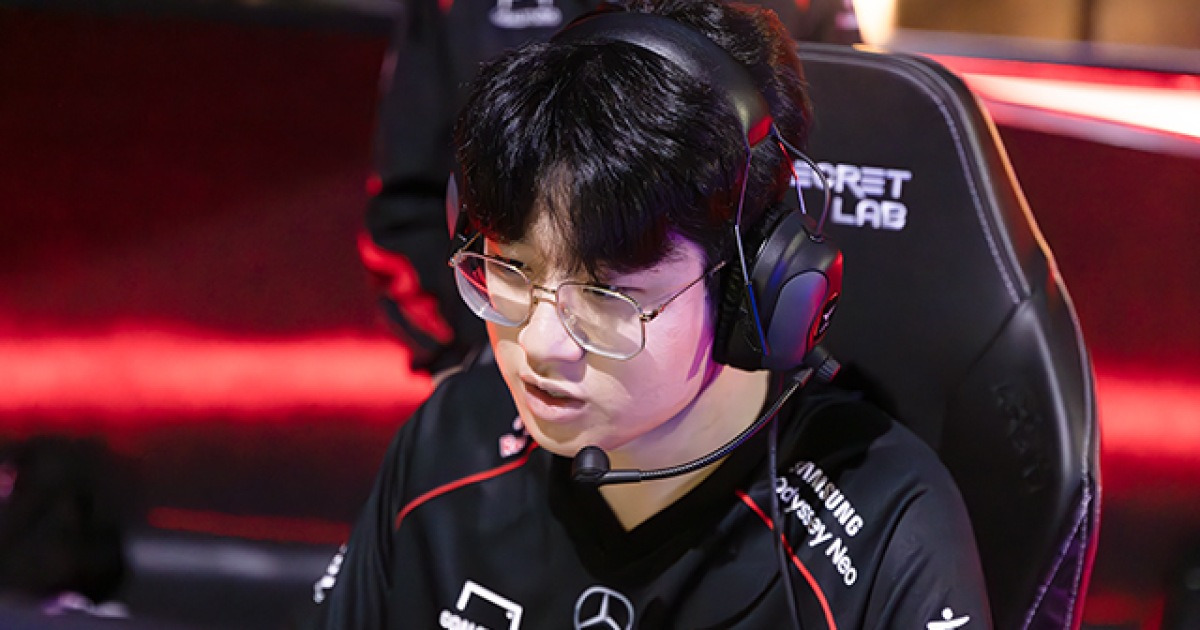 [LCK] DRX 잡은 T1, 한화생명에 득실차 앞서며 2위 확정... PO 2R 직행