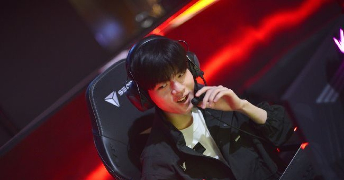 ‘1인 군단’이 세운 또 하나의 대기록…’데프트’ 김혁규, 원딜 첫 LCK 4000 어시스트 [Oh!쎈 롤챔스]