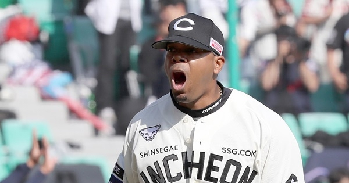 코너 이어 레예스도 무너뜨렸다…‘엘리아스 151km KKKKKKKKK 첫 승+3회 6점 빅이닝’ SSG 위닝 확보, 삼성 4연패 [MK대구]