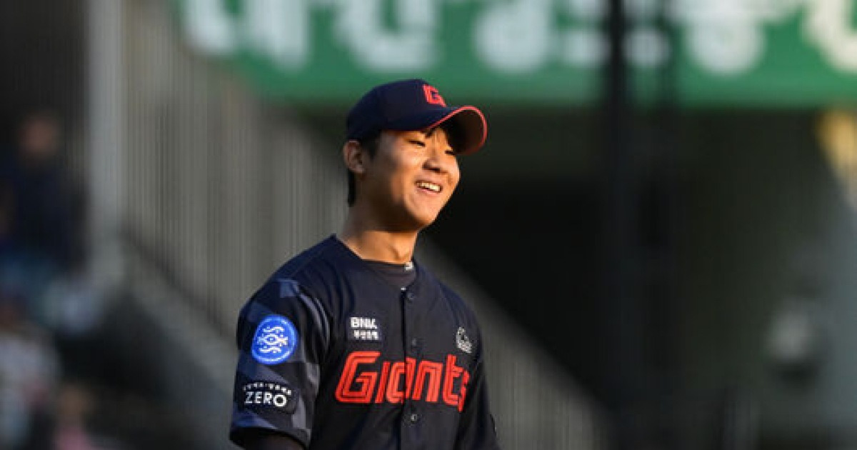 151km 예비역 잠수함 내줄만큼 절실했다…롯데는 왜 30세 '우타 내야수'를 영입했나