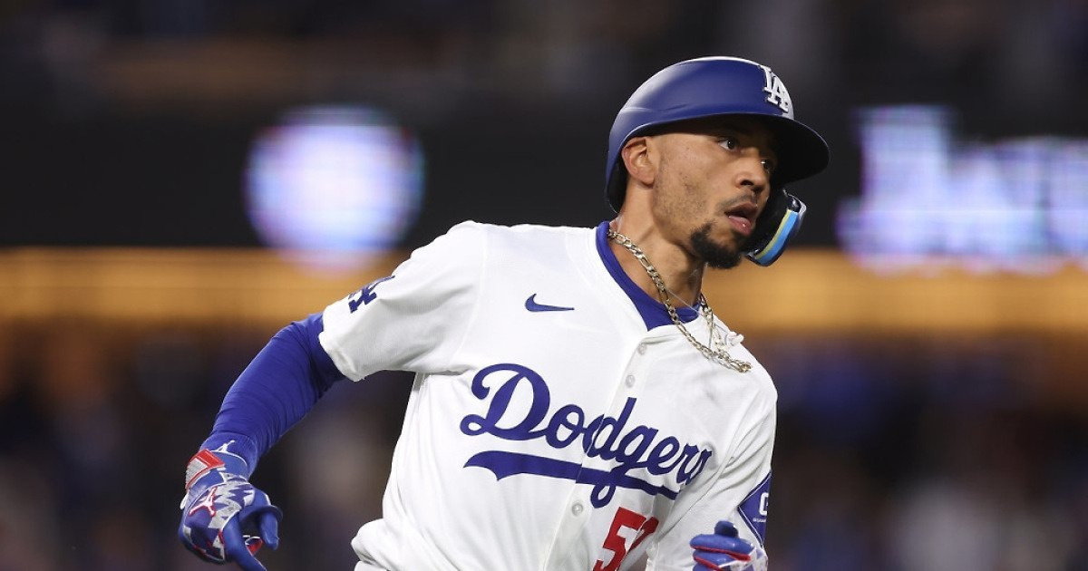 'MVP 0순위' 베츠, 폼 미쳤다 'OPS 2.109' 말이 돼?