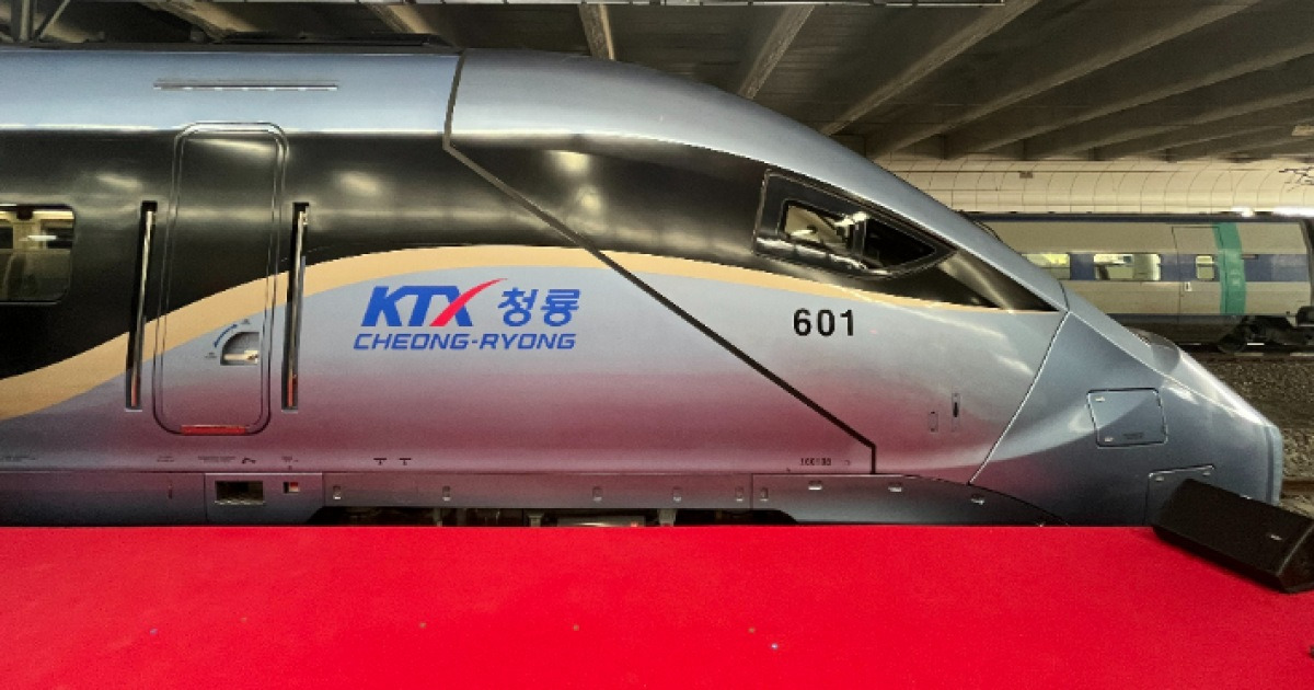 시속 320km…신형고속 열차 'KTX-청룡' 5월부터 가동