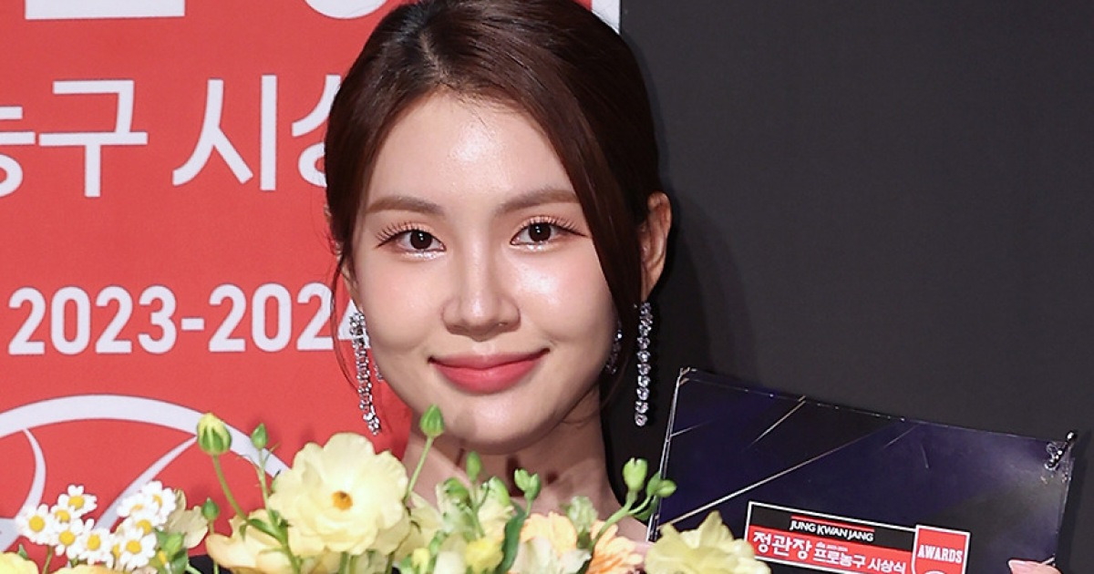 [포토S] 장민지 아나운서, KBL 시상식 MC