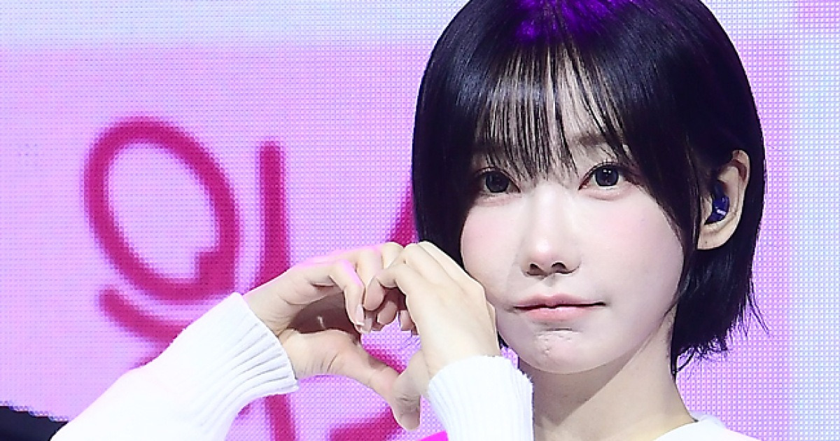 [TD포토] QWER 마젠타 '중독적인 미모'