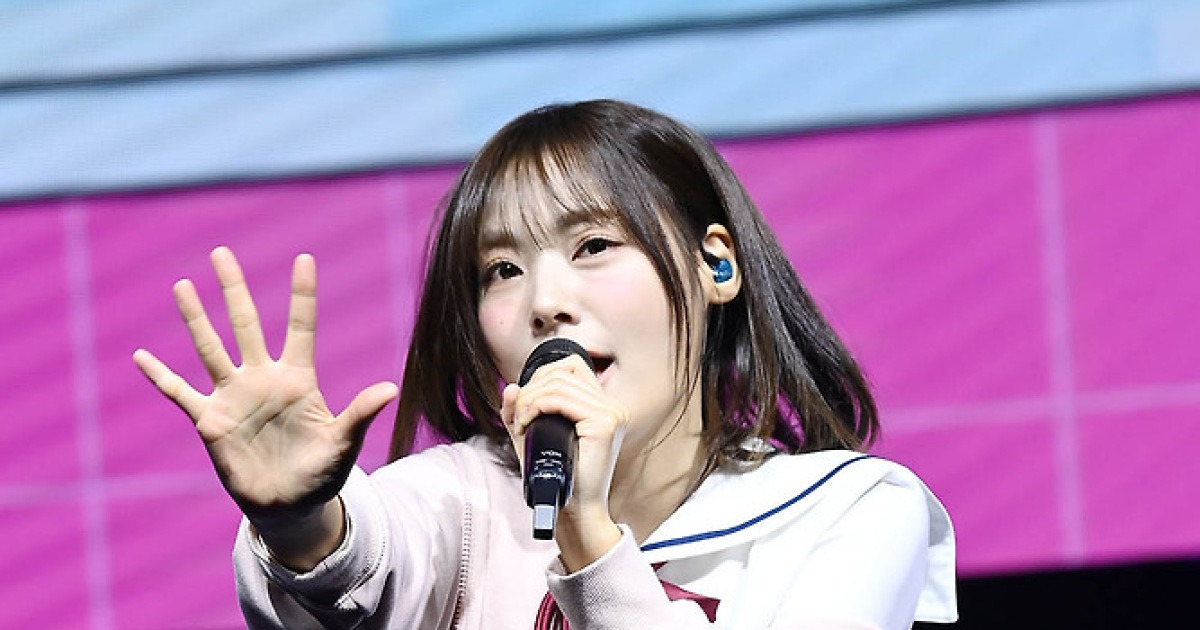 QWER 시연, NMB48 출신 출신[엑's HD포토]