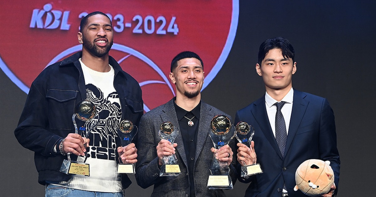 '한국농구 새 역사' DB 알바노, 아시아쿼터 최초 정규리그 MVP…신인왕 유기상 [KBL 시상식]