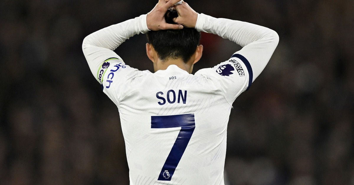 당연한 선택. SON=토트넘, 반 다이크=리버풀. SON, EPL 빅6 핵심선수 선정. "토트넘의 현대적 아이콘"