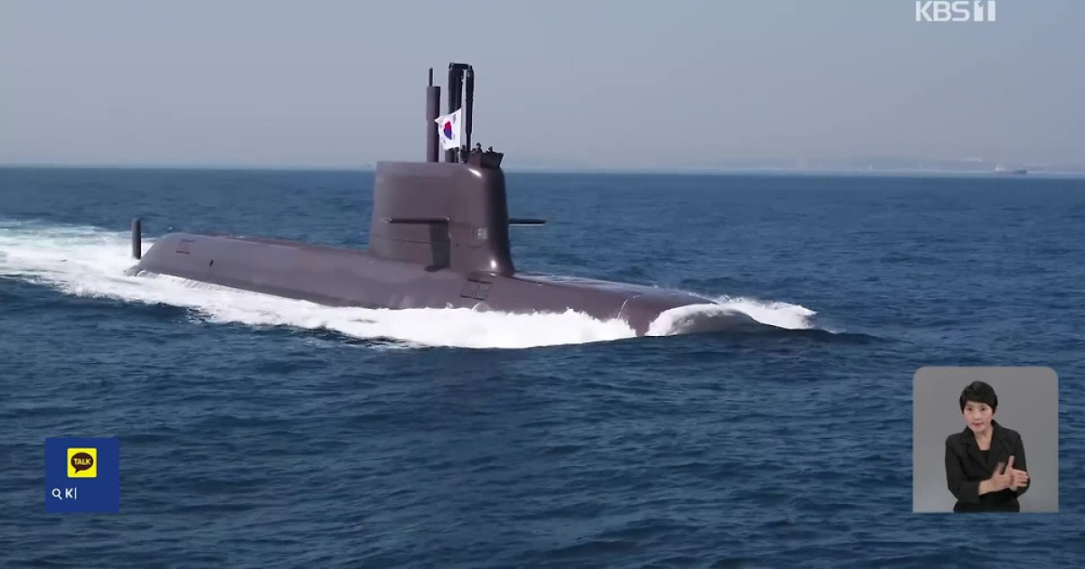 SLBM 탑재가능한 전략급 잠수함 ‘신채호함’ 해군에 인도
