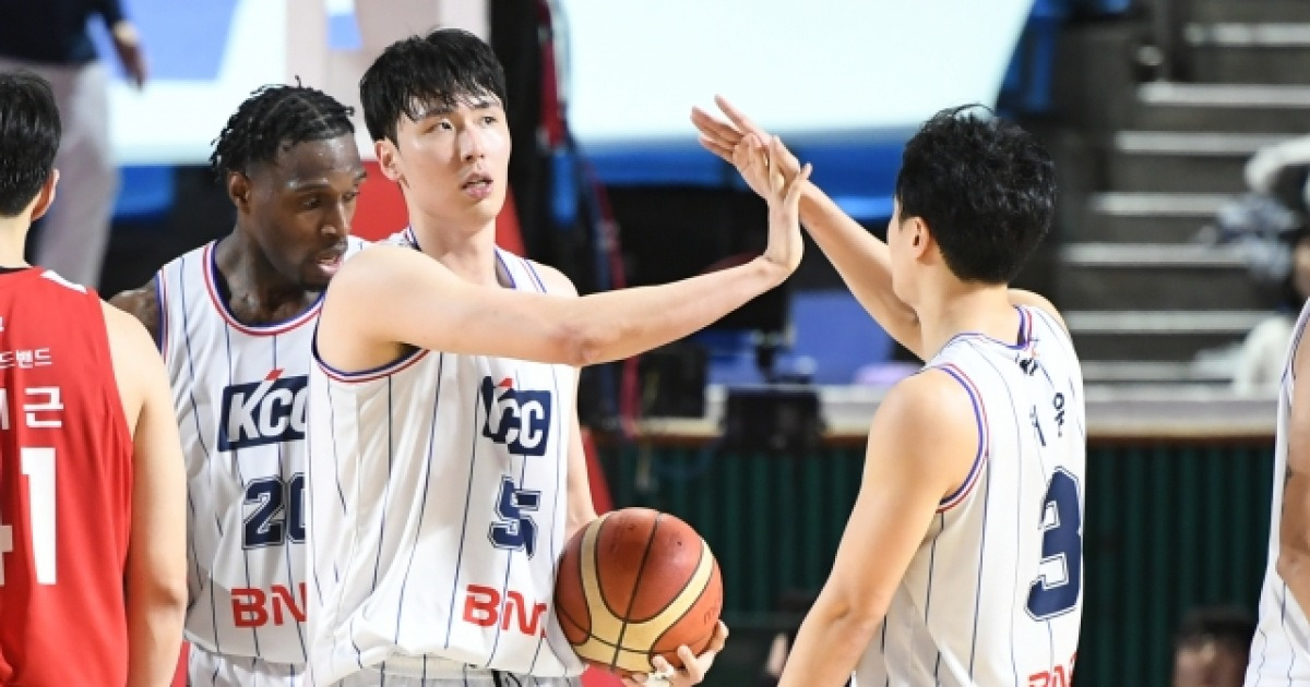 PO에서 완성된 슈퍼 팀…KCC 4강행 92.3% 잡았다